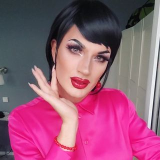 Jeanne Lazareva @jeanne_pink в Инстаграм - Смотреть сторис - Фото и ...